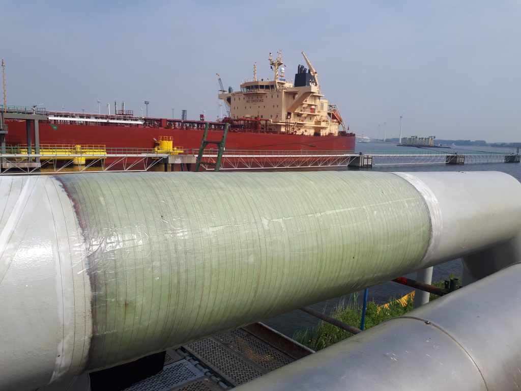 Contour Repairs Pinhole Leaks in Refinery Pipeline - Critica Infrastructure